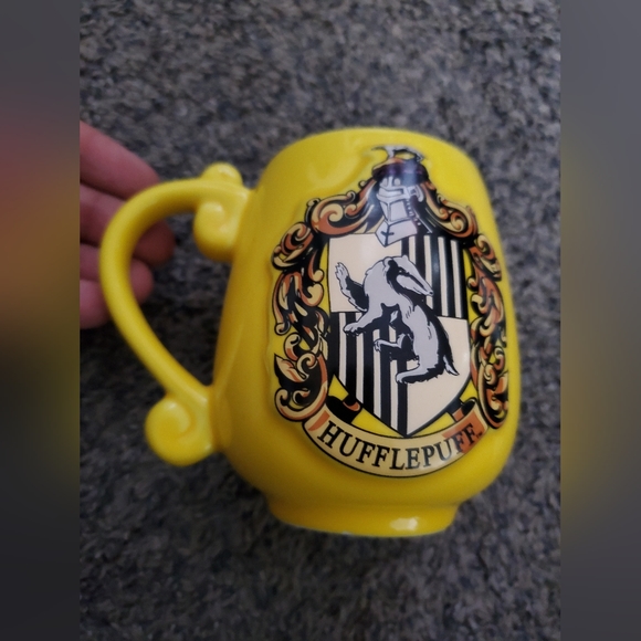 Warner Bros. | Kitchen | House Of Helga Hufflepuff Harry Potter 5oz ...
